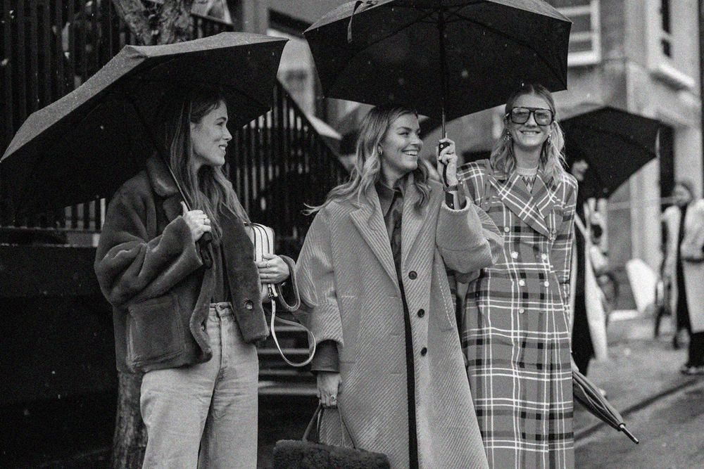 Pre-loved luxury fashion and beauty | Express Shipping | Easy Returns ...